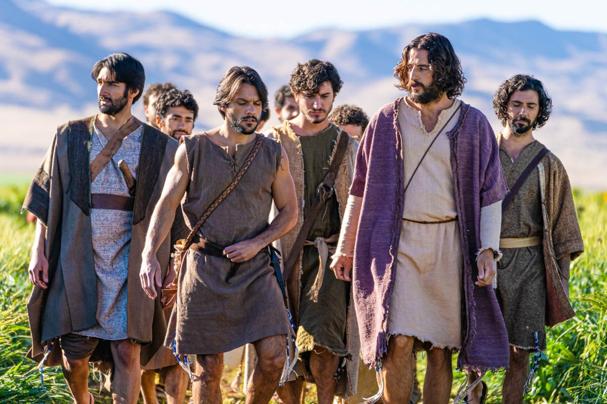 Inside Shahar Isaac's Life: Faith, Movies, and 'The Chosen' Journey ...