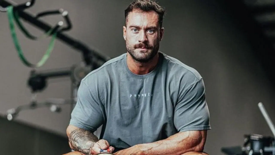 What Is The Age Of Chris Bumstead: The Famous Bodybuilder - News Pioneer